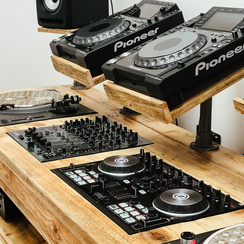 DJ Booths – Outhouse