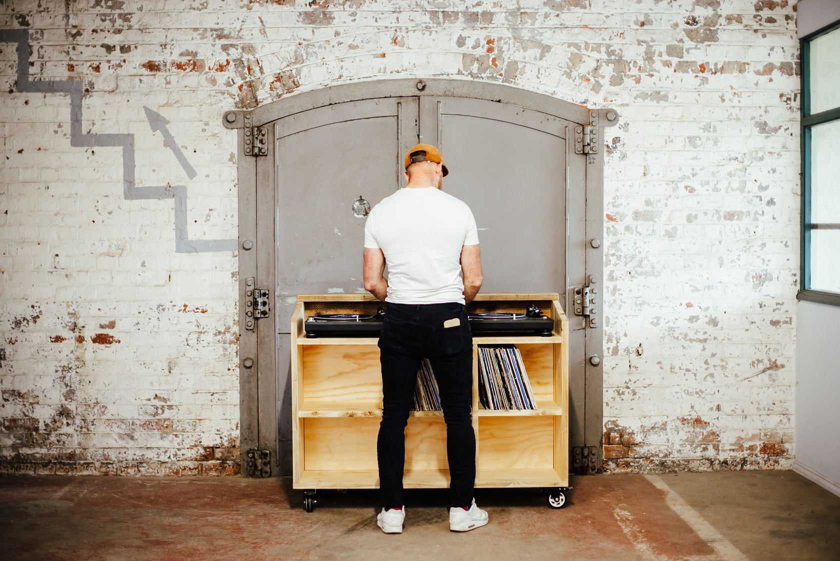 DJ Booths – Outhouse